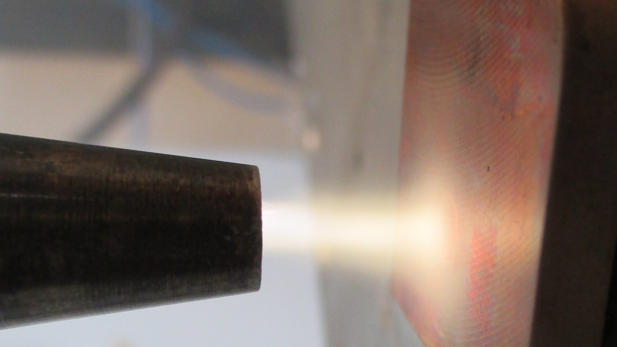 Cleaning with atmospheric plasma torch - Materia Nova – innovation center